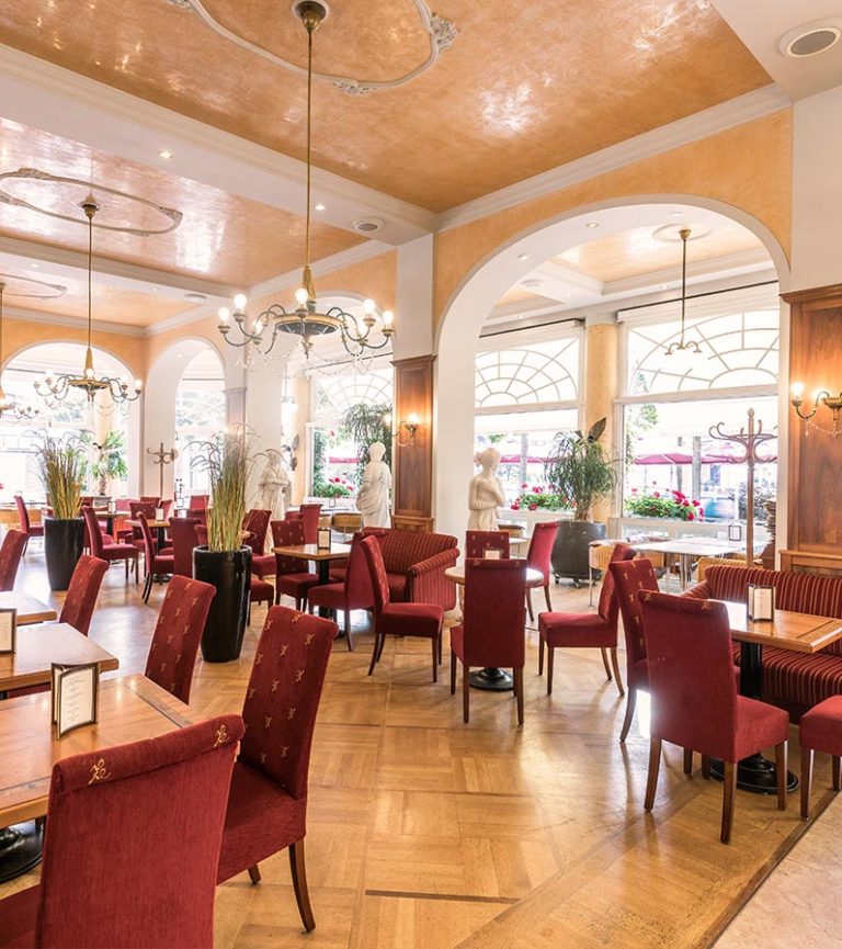 Grand Café Zauner ☕ Tradition trifft Genuss